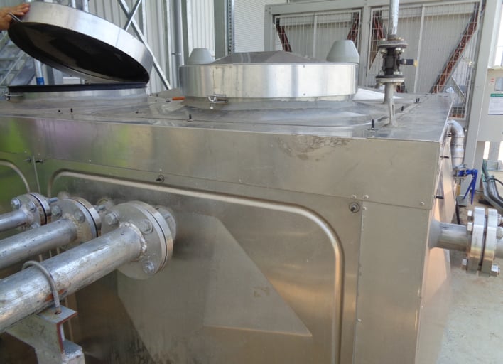 What all are the major handling instructions of stainless steel panel ...